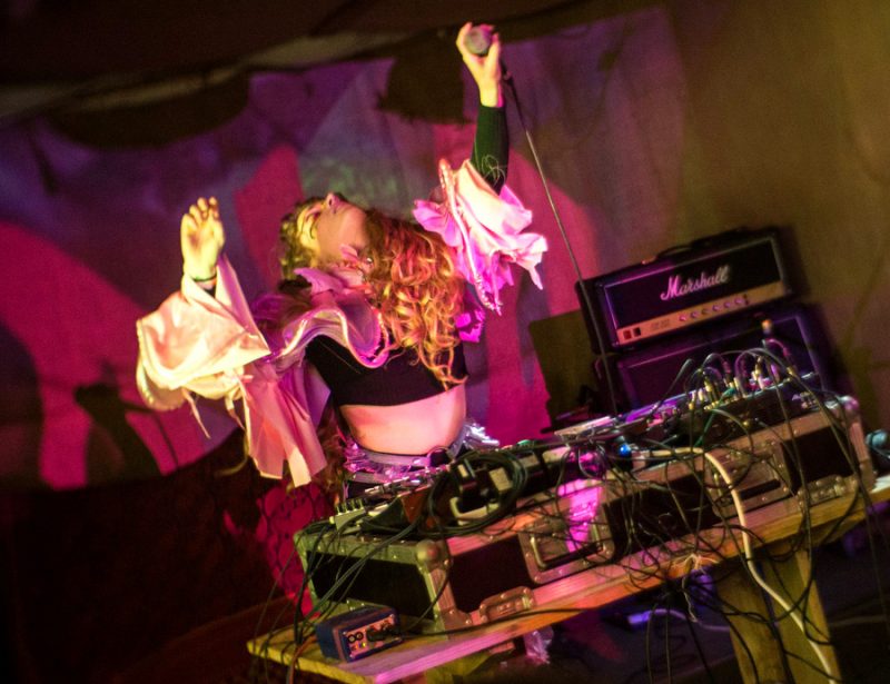 Exclusive Video Premiere : Aja Live at Woodland Gathering | Echoes And Dust